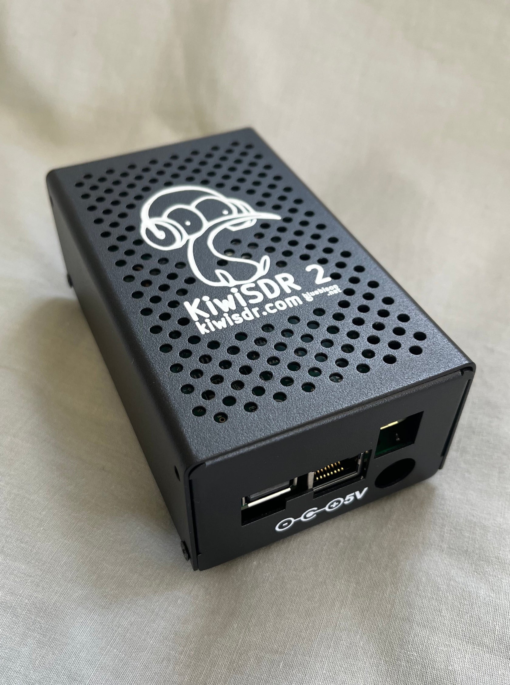 KiwiSDR 2 with USB-A or USB-C to 5.5mm/2.1mm power cable – KiwiSDR NZ